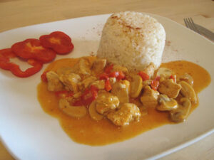 Putengulasch mit Paprika – Jasmin kocht